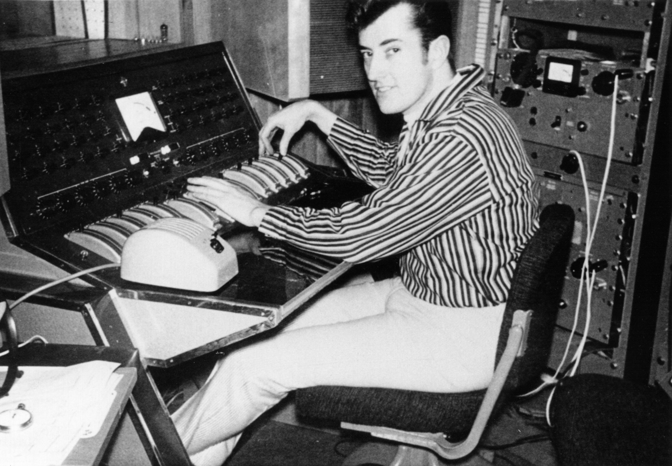 Barry Cleveland: How Joe Meek Turned the Recording World Upside Down ...